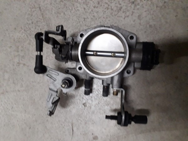 Ευθυμιάδης ανταλλακτικά - ΣΤΟΜΙΟ ΠΕΤΑΛΟΥΔΑΣ ΓΚΑΖΙΟΥ M50 Ε36-Ε34 BMW 1748094